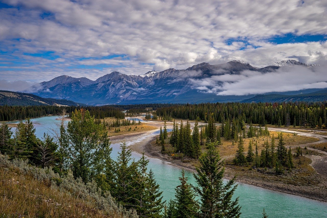 Viajando para Jasper, Canadá: Seu Guia Completo - PerviAMO